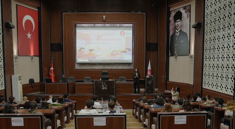 Keçiören Belediyesi stajyerler için motivasyon ve farkındalık odaklı ...